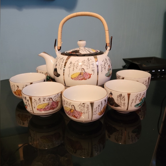 Kutani | Art | Vtg Japanese Kutani Tea Set Hand Painted Cream Gold ...